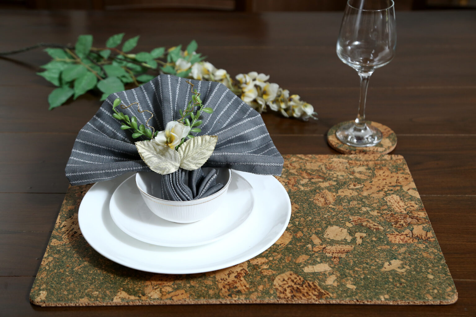 Eco-Friendly Cork Serving Decor | 9Cork